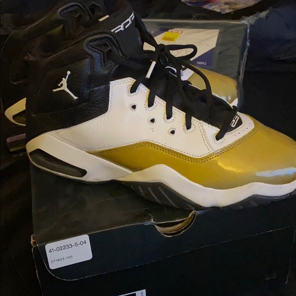 Jordan | Shoes | Jordan Bloyal | Poshmark